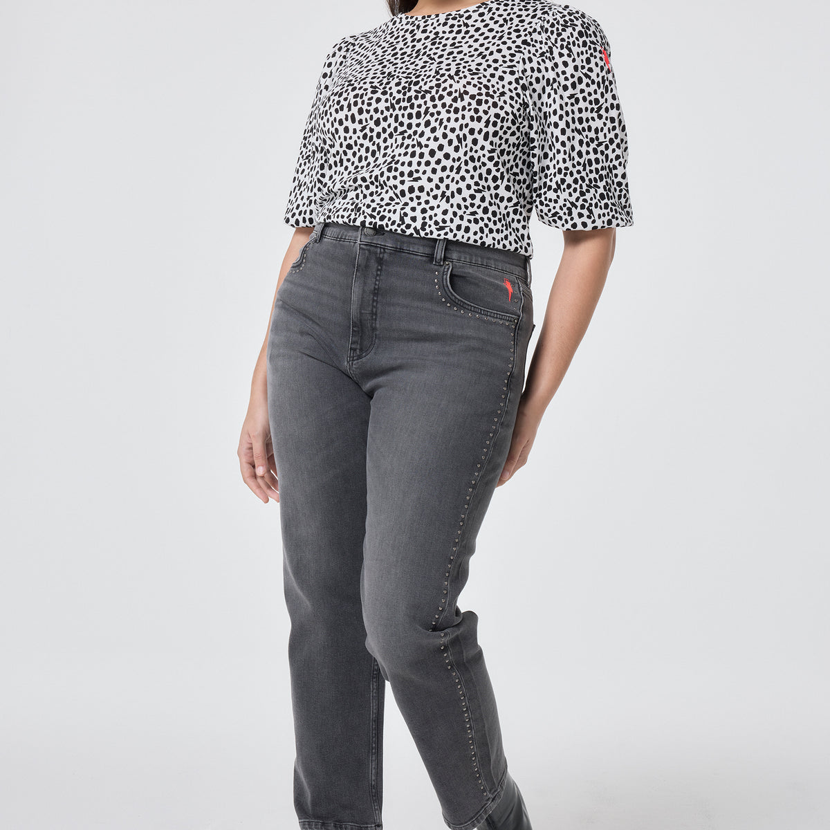 White with Black Cheetah Puff Sleeve T-Shirt Scamp & Dude